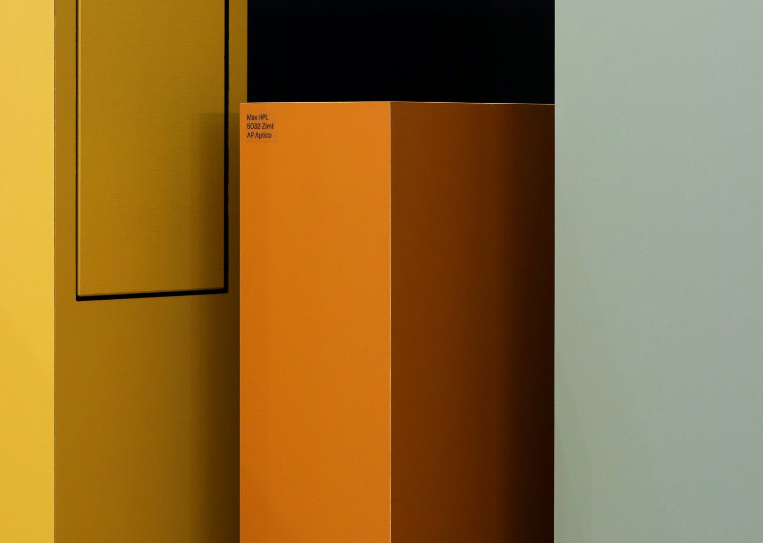 Fundermax | show:rooms